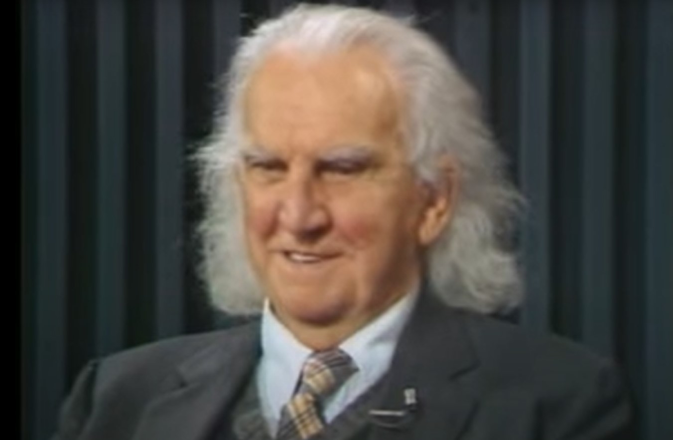 Kenneth Boulding’s legacy: the economics of “spaceship earth” – On the ...